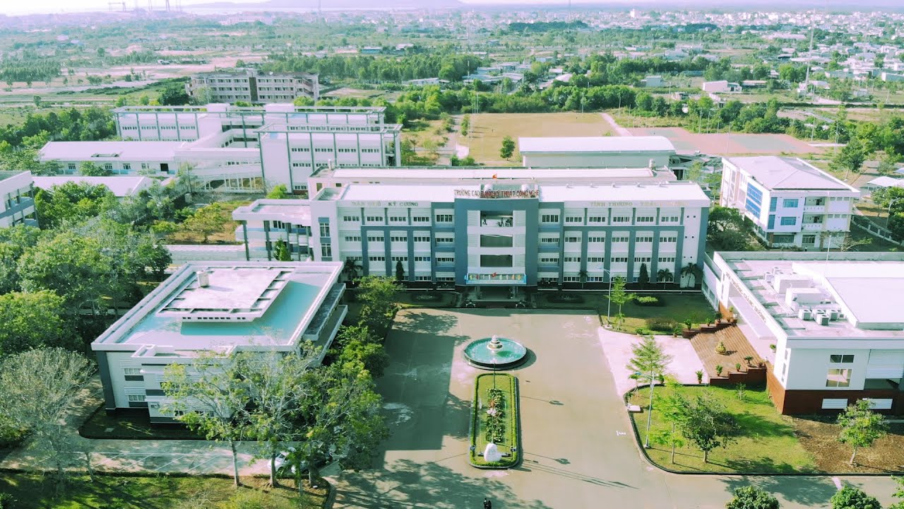 Trường Cao đẳng Kỹ thuật Công nghệ Bà Rịa - Vũng Tàu